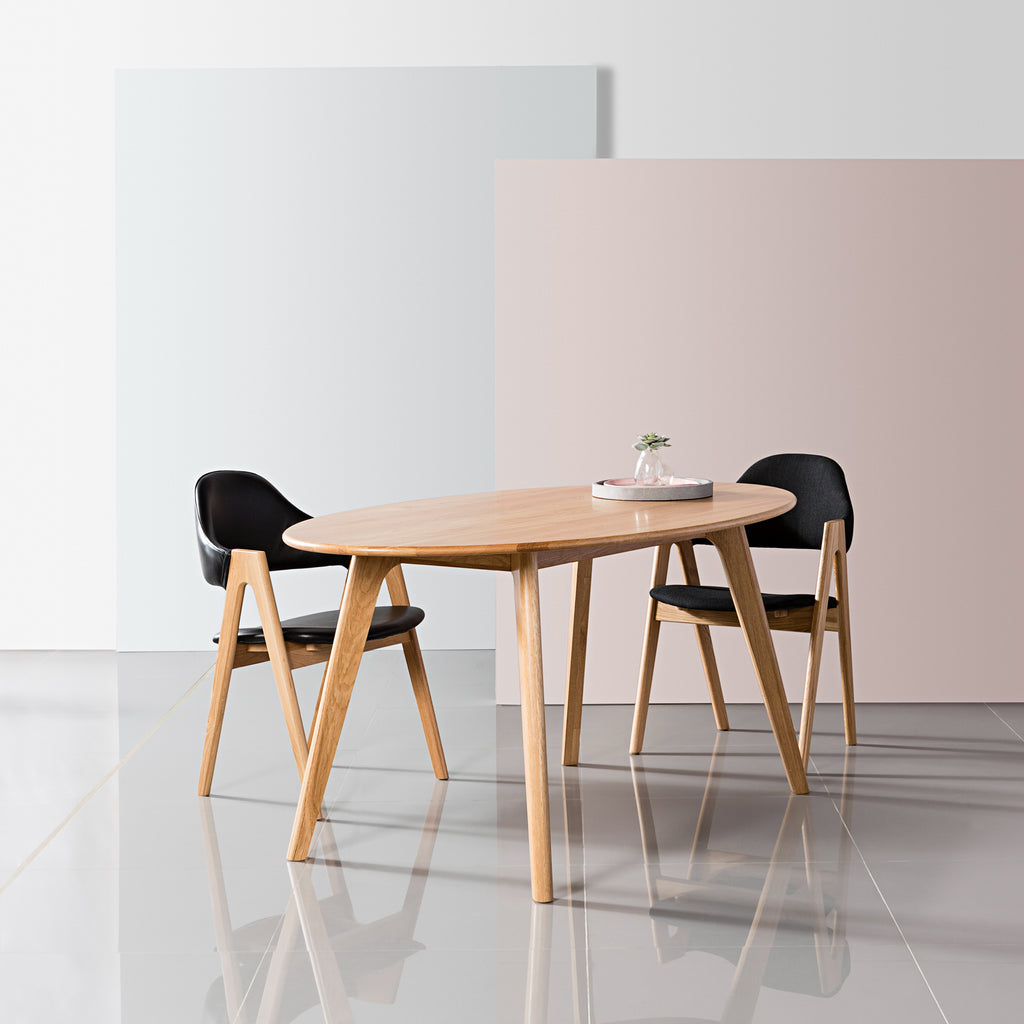 Buy Magnus Oval Dining Table in Solid Oak | IconByDesign